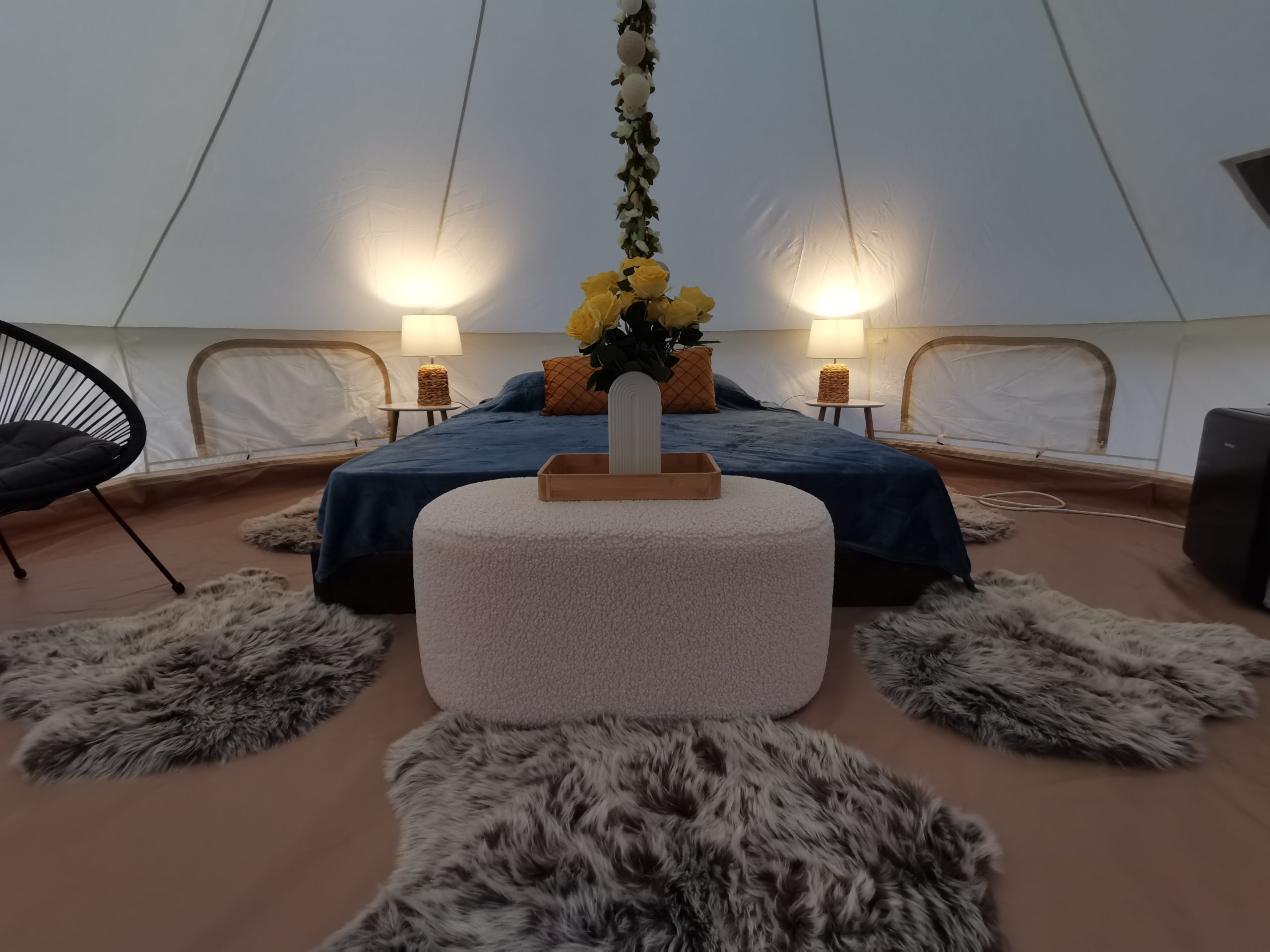 Cortul Rose – Glamping in România – Munții RETEZAT